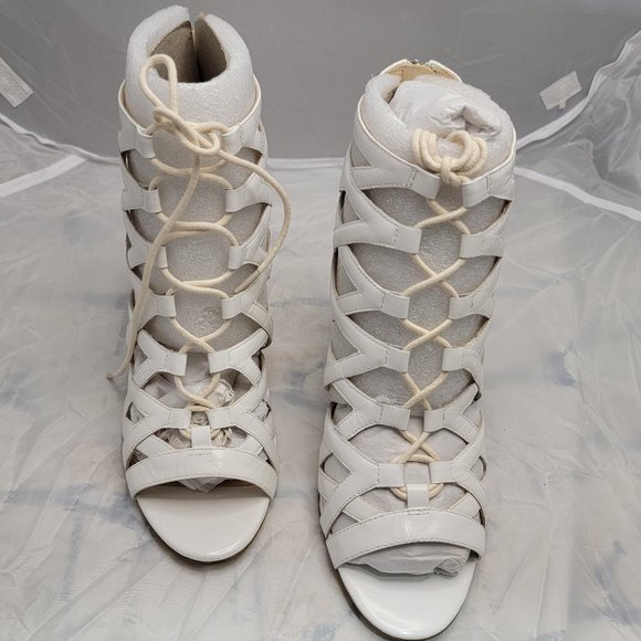 Nine West | Shoes | Nwot Nine West Heels Size 75 White Roman Style ...